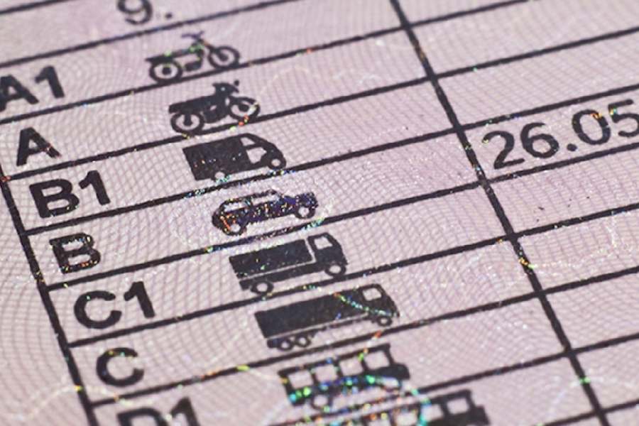 TRANSFIERE TU VEHICULO 100% ONLINE | Transferencia DGT